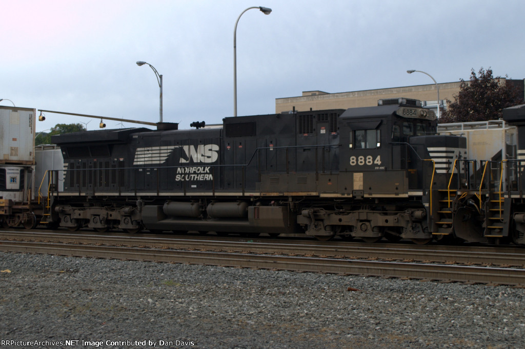 NS 8884 294
